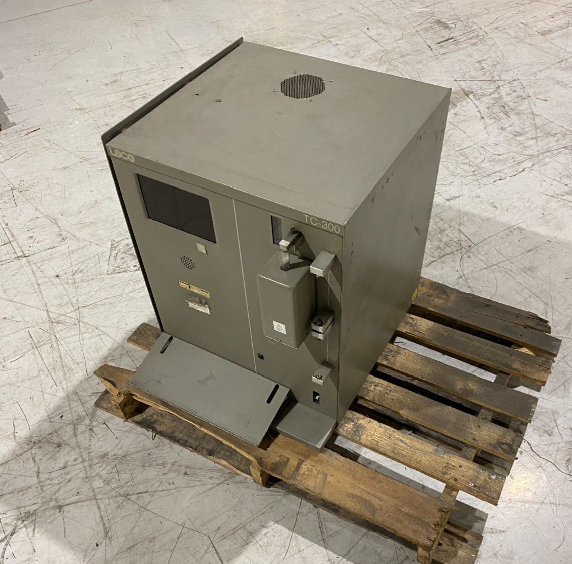 Leco TC-300 Nitrogen/Oxygen Analyzer Determinator 782-200-400