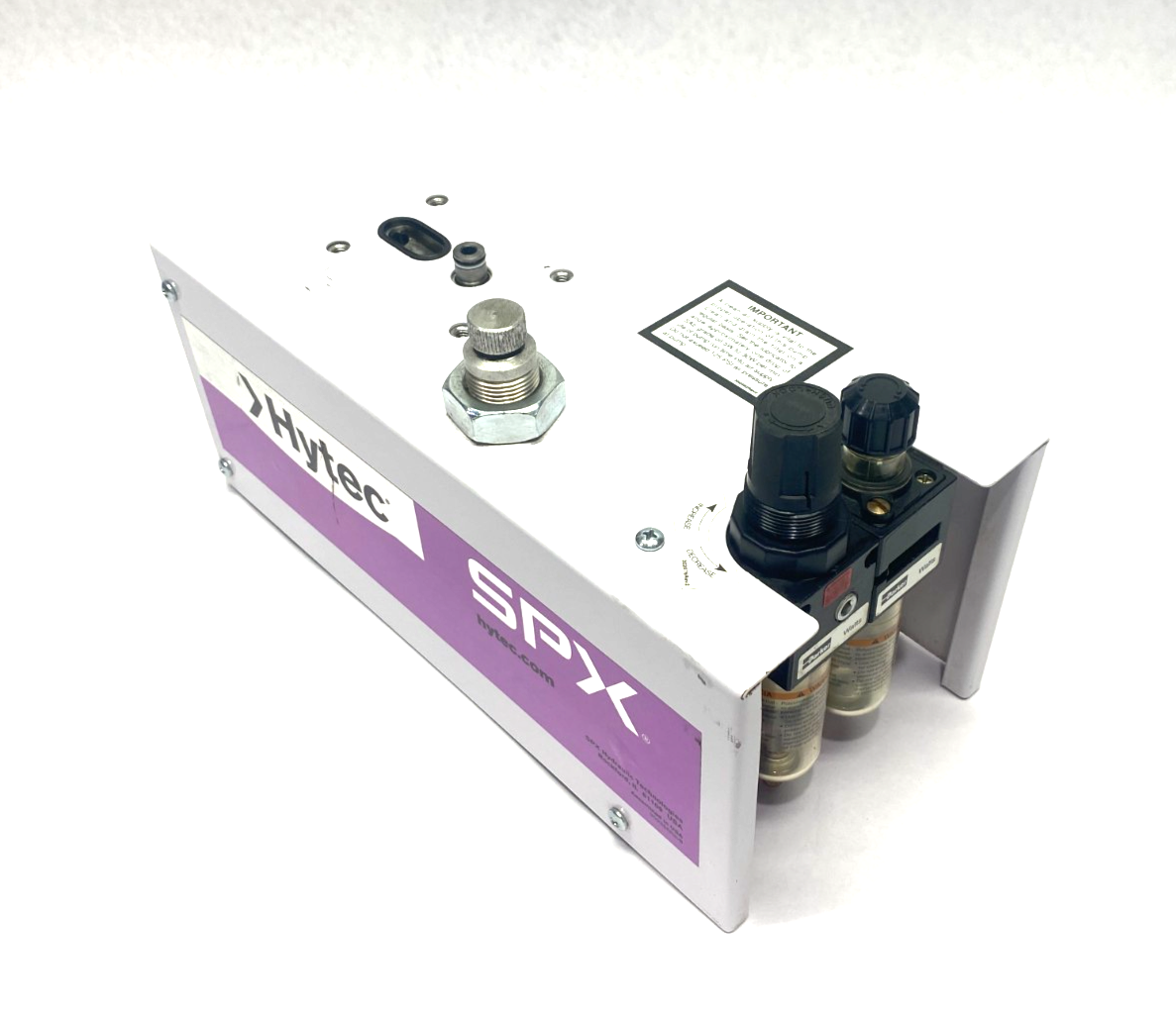 100920 | Hytec SPX Model G Air to Oil Pump 40-110psi MISSING TOP GAUGE