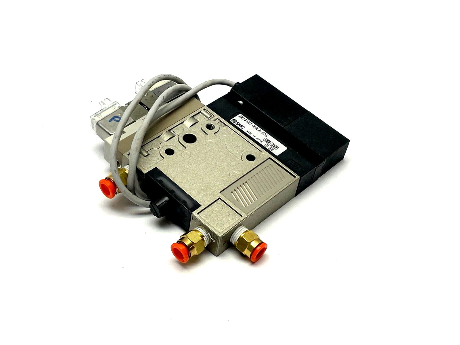 SMC ZM131HT-K5LZ-E55 Vacuum Generator w/ ZSE1-00-55 Switch