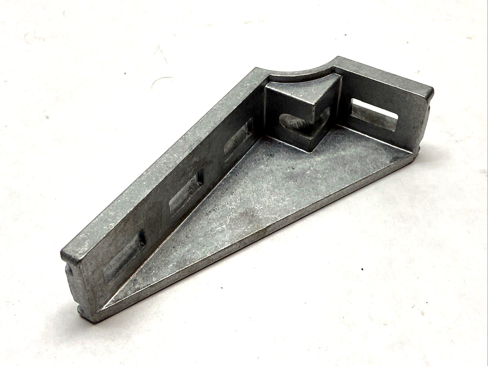 3842529006 | Bosch Rexroth 3842529006 Foundation Gusset Bracket 40X160