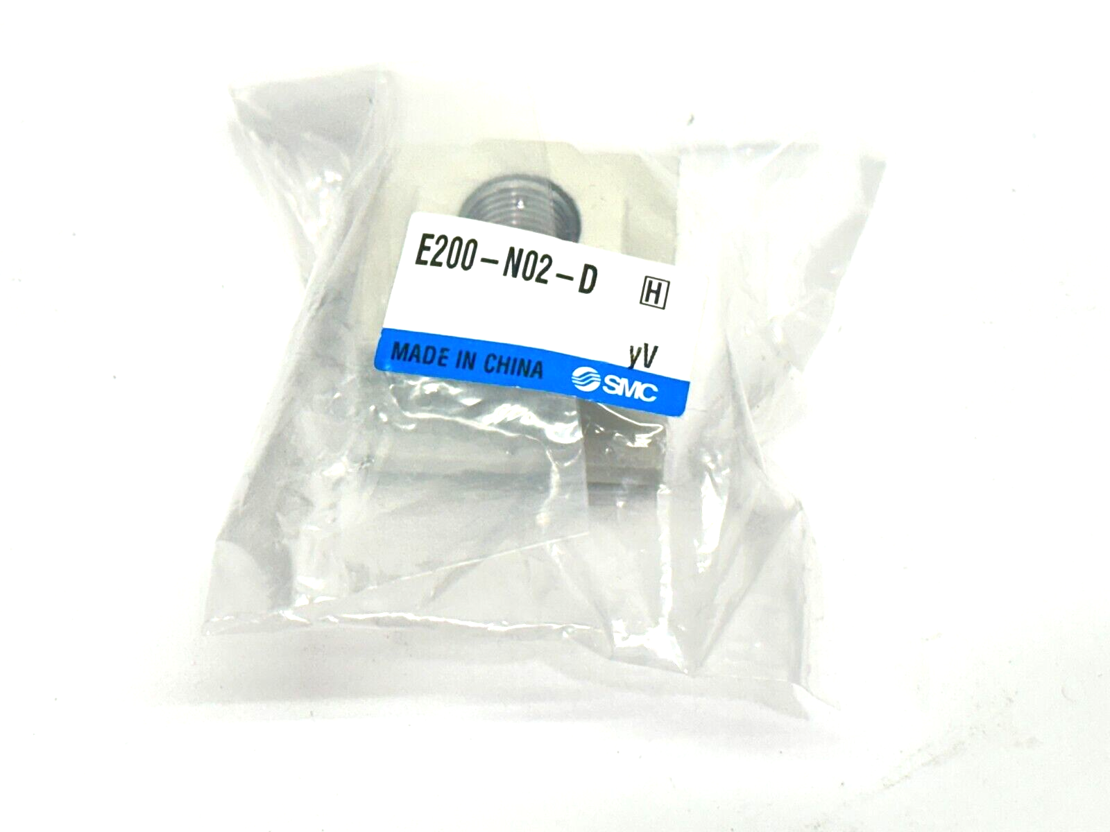 E200-N02-D | SMC E200-N02-D Piping Adapter 1/4" NPT