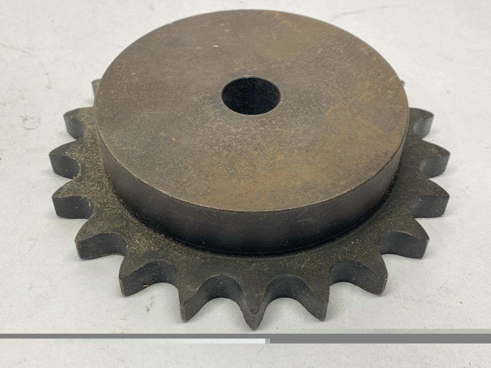 60B21 | Martin Roller Chain Sprocket 21 Teeth 3/4" Bore - New – Open b