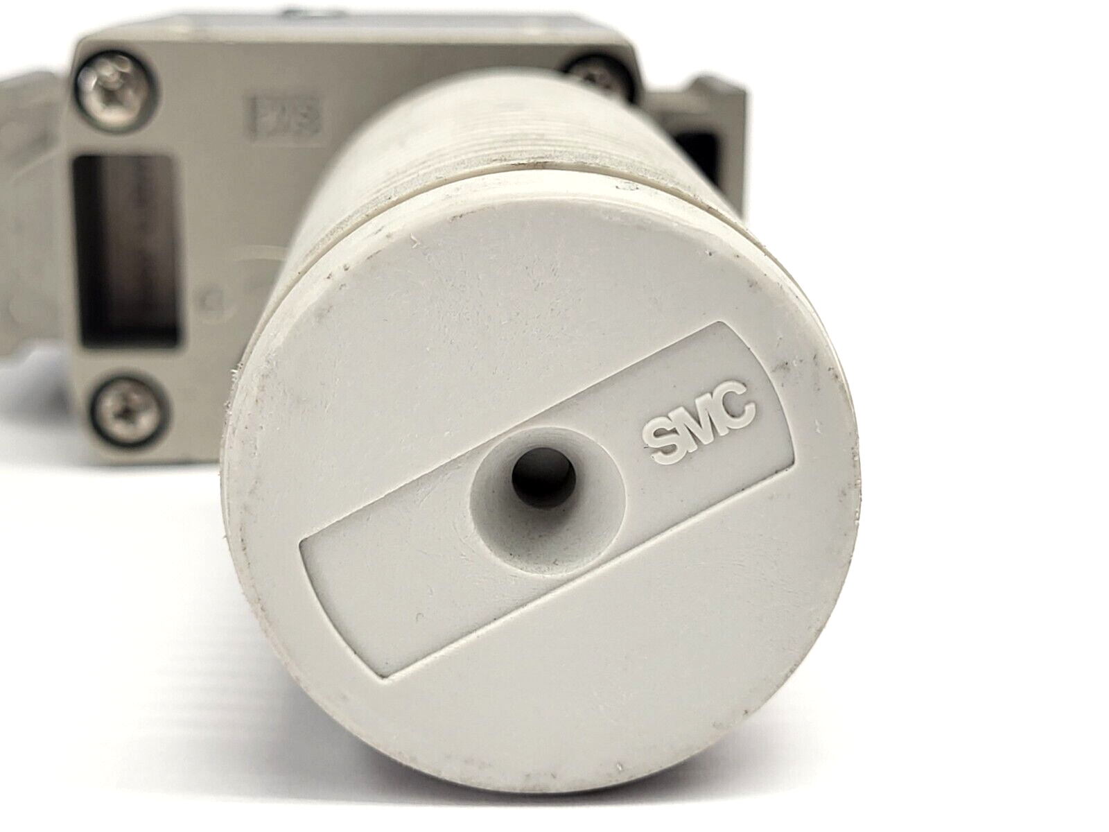 SMC AV4000-N04-5DZ Soft Start Valve 1/2" NPT w/ SMC Pneumatic Muffler – Maverick Industrial Sales